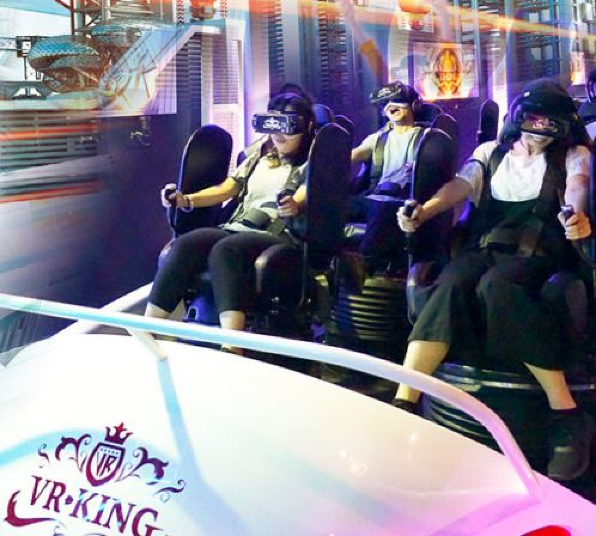 「VR キング」| キャステル | CASTEL ディズニー情報