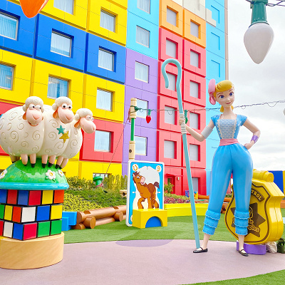 トイフレンズ・スクエア（トイ・ストーリーホテル）| キャステル | CASTEL ディズニー情報