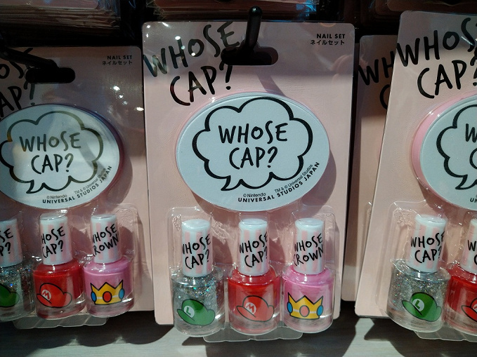 ユニバのマリオカフェグッズ「WHOSE CAP?」107種まとめ！マリオ＆ルイージの帽子、Tシャツ、パーカー、雑貨類の値段まとめ