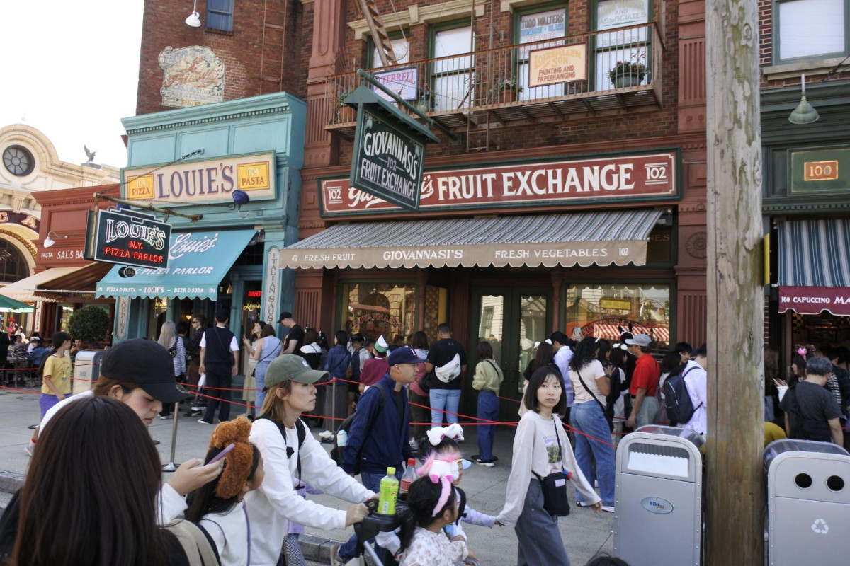 USJ／ルイズN.Y.ピザパーラー| キャステル | CASTEL ディズニー情報